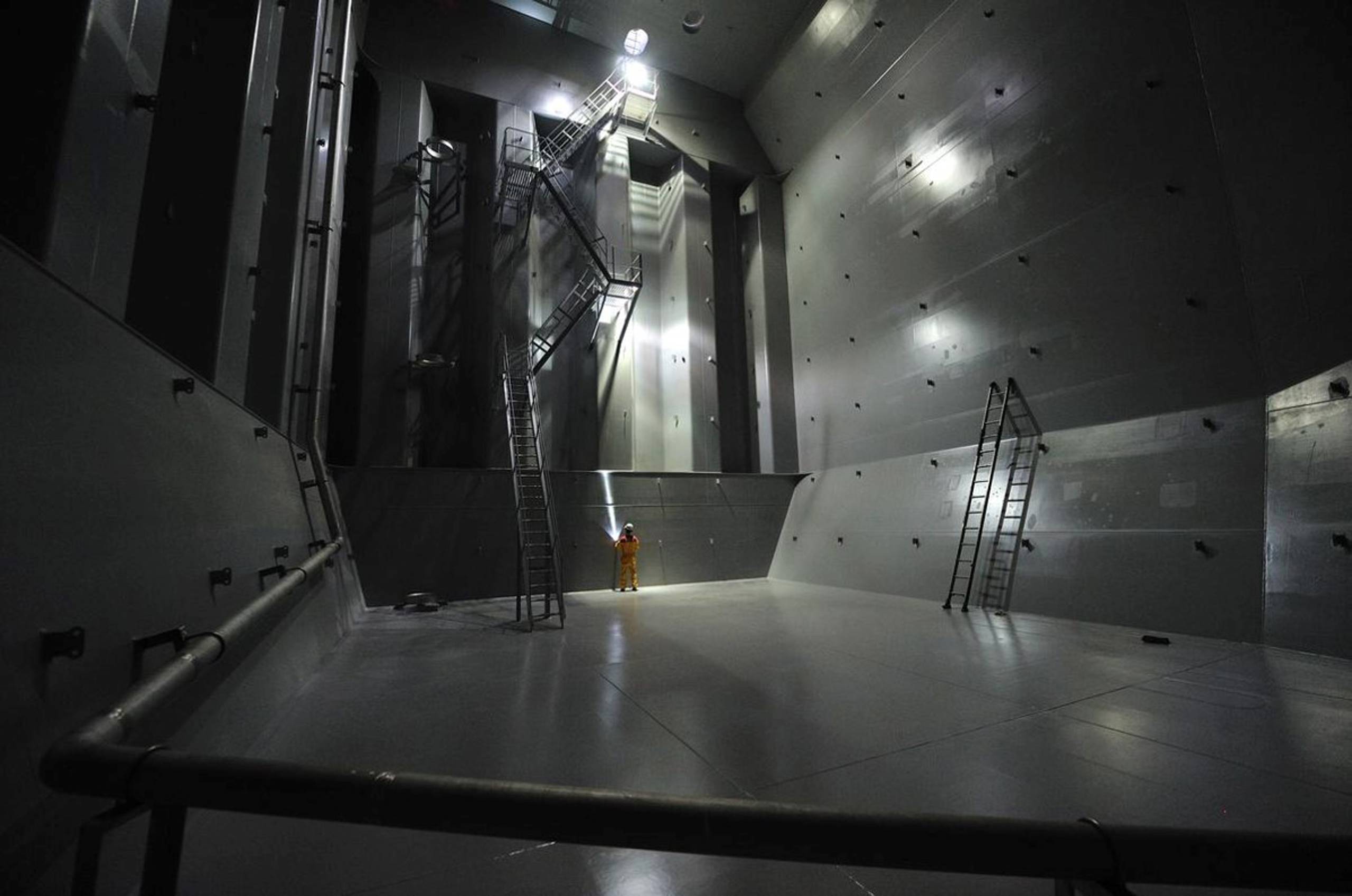 Cleaning and the effects of retaining cleaning water in tank coatings｜[CN]